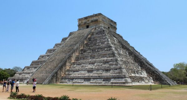 Discover 10 Amazing Facts About the Chichen Itza Pyramid